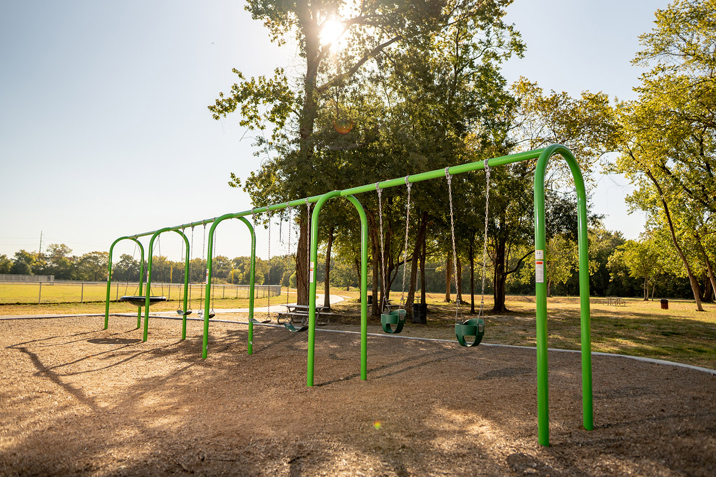 Traditional Arch Swing Frame